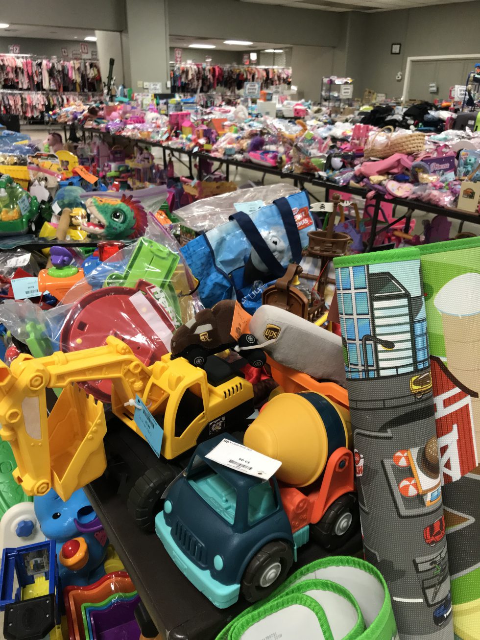 Shop | Superheartsconsignment.com